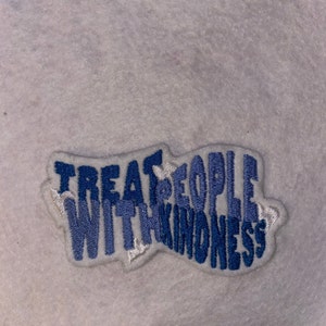 Drake Embroidery PES File - Etsy