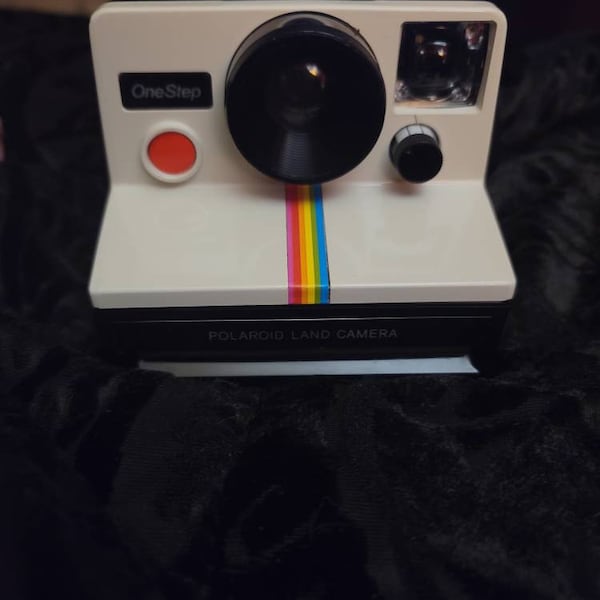 Vintage Polaroid Onestep SX-70 White Rainbow Stripe Instant Film Camera ...