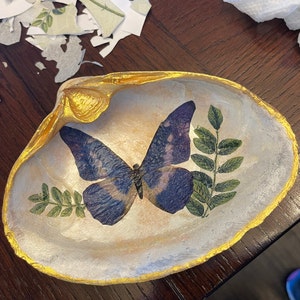 4 Decoupage Paper Napkin of Red Robin & Poppy | Etsy