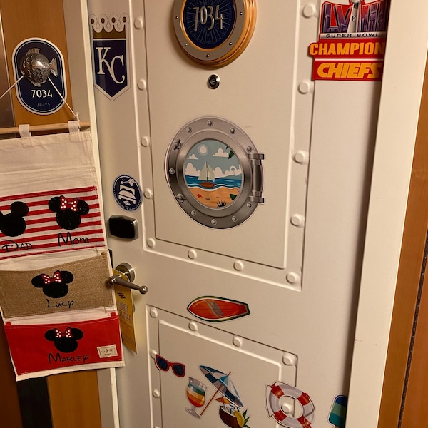 DCL Fish Extender Door Hanger, Disney Cruise, Fish Extender, Disney ...