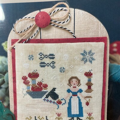 SUNDAY STITCHES Heartstring Samplery Cross Stitch Patterns-3 - Etsy