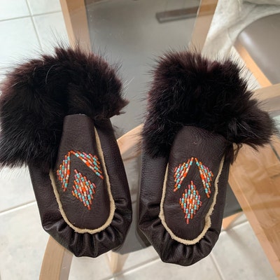 Native American Moose Hide Beaded Moccasins Native American Arts and ...