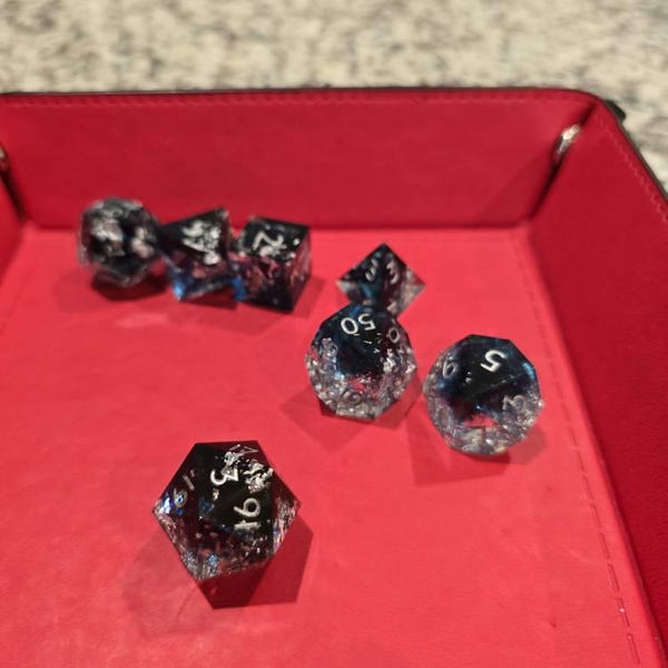 Coldhearted - Icy Blue Gradient Handmade Resin Sharp Edge Dnd Dice Set ...