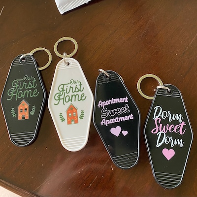 Apartment Sweet Apartment Motel Keychain, Cute Retro Style Apartment ...