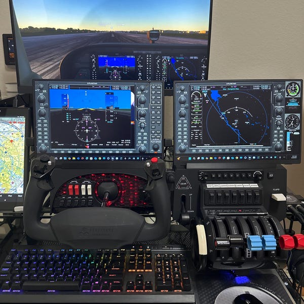 Winwing Airbus MCDU/PFP Desk Mount With Small Angle to Reduce Light ...