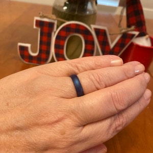 Sapphire Blue Silicone Ring Men Women, Safe Flexible Breathable ...