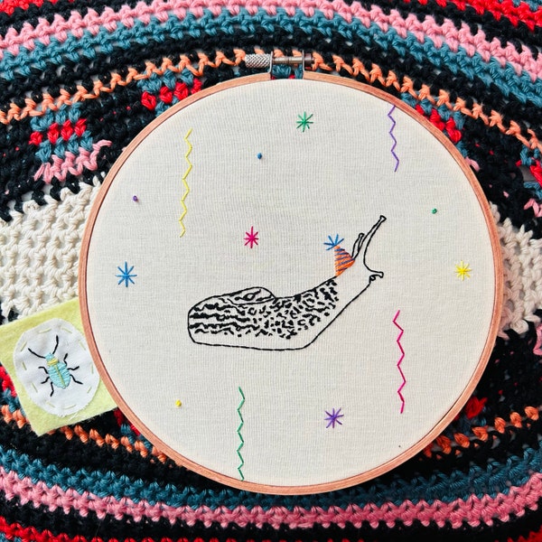 Trilobite Embroidered Hoop Art - Etsy