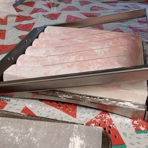 Candy Cutter, 9 Base, Confectionery Cutter, Divider for Candies, Pastry ...