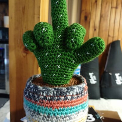 Cactus Hand CROCHET PATTERN / Amigurumi Cactus PDF English - Etsy Australia