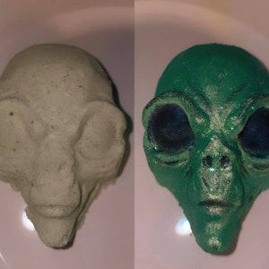 Detailed Alien Head Plastic Mold or Silicone Mold, Bath Bomb Mold, Soap ...