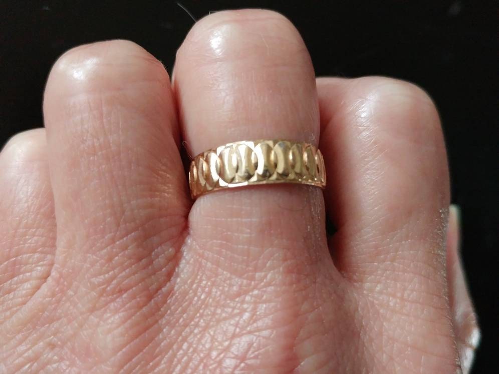 14K Solid Yellow Gold Wedding Ring - Vintage Engraved Circle Pattern 5. ...