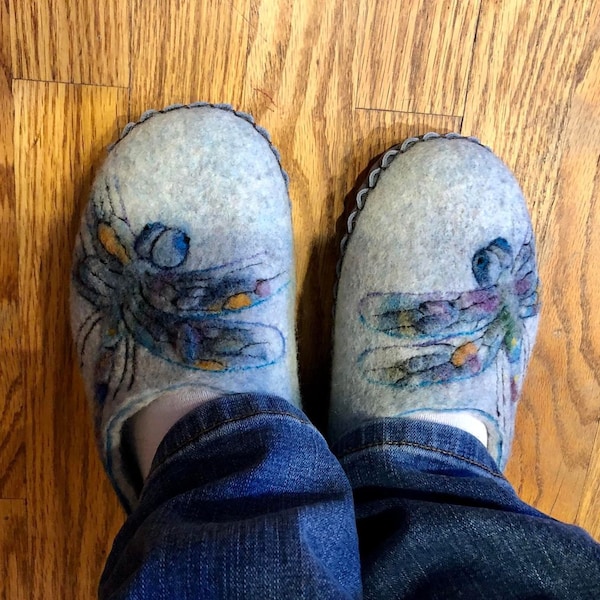 Dragonfly Art Felted Slippers for Women, Grey and Emerald Green Wool ...