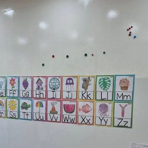 Floral Farmhouse Classroom Calendar Pack Pocket Chart Calendar Cards ...