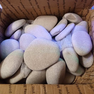 Sugar Stones Natural Ocean Tumbled Light Stones for Kindness Rock ...
