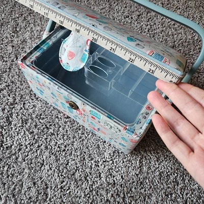 BEE SEWING KIT Victorian Applique Bee Design Hexagon Shape With ...