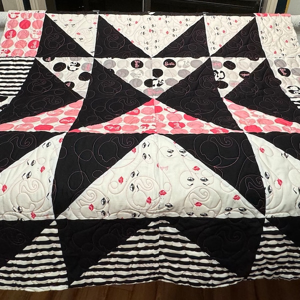 Dog and Bone Longarm Quilting Digital Pantograph Used in E2E edge to ...