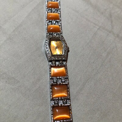 Vintage REMY MARTIN by SEIKO Gold Tone Metal Bottle Shape Women Watch ...