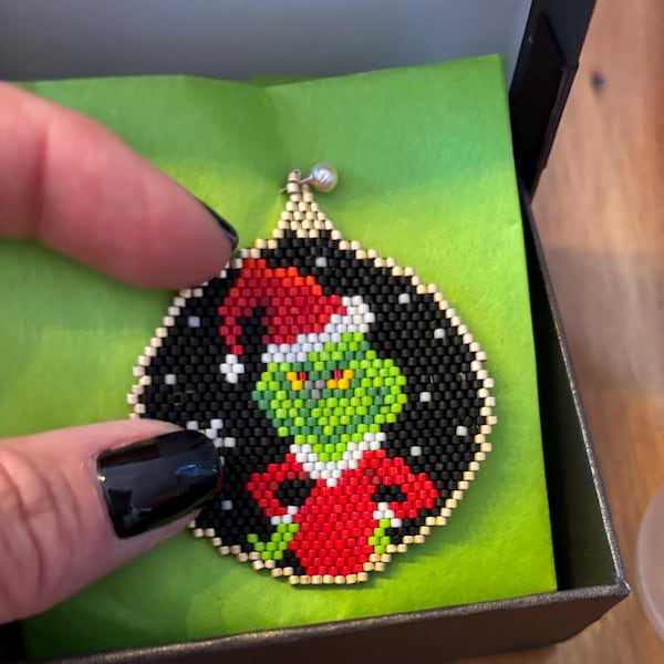 Beaded Grinch Round Flat Christmas Ornament Miyuki Brick Stitch Beading ...