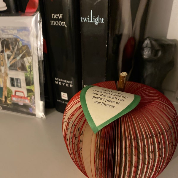 Personalized Twilight Apple - Red Apple - Handmade From Twilight Book ...