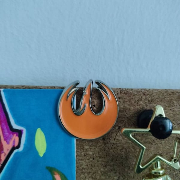 Dalek Pin *new Design* (dim 40 X 20 Mm) DR WHO, Tardis, Police Box ...