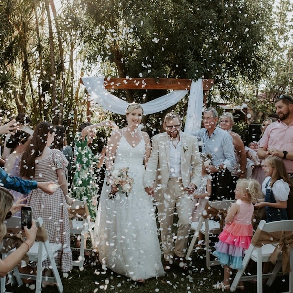 Biodegradable Wedding Confetti | Rice Paper Confetti | Water Soluble ...