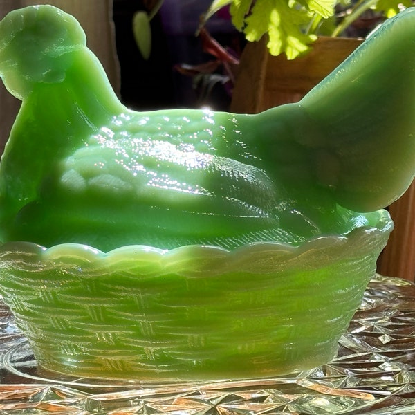 Jadeite Depression Style Glass Nesting Chicken Hen on Nest Candy Dish W ...