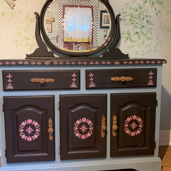 Dixie Belle Paint CAVIAR BLACK || Chalk Mineral Paint Matte Finish || Furniture Paint || Black ...