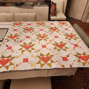 Quilt Patterns PDF Easy Table Runner Pattern Charm Pack Quilt Pattern ...