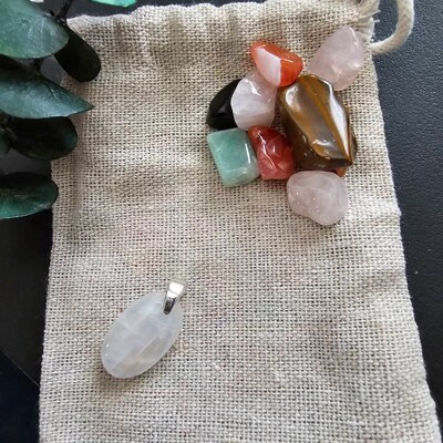 Scenic Quartz Tower Garden Quartz Tower Crystal Tower Lodelite Lodalite ...