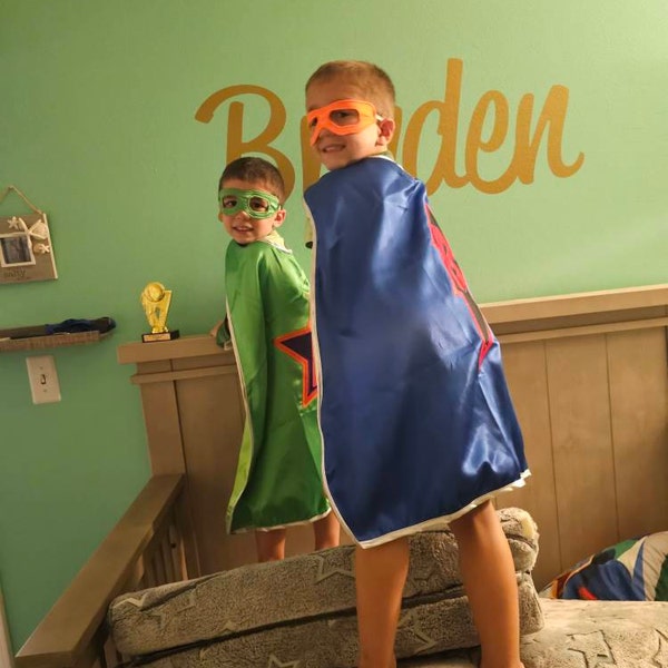 Kid's Bulk Superhero Cape Wholesale Super Hero Cape Party Pack Mixed ...