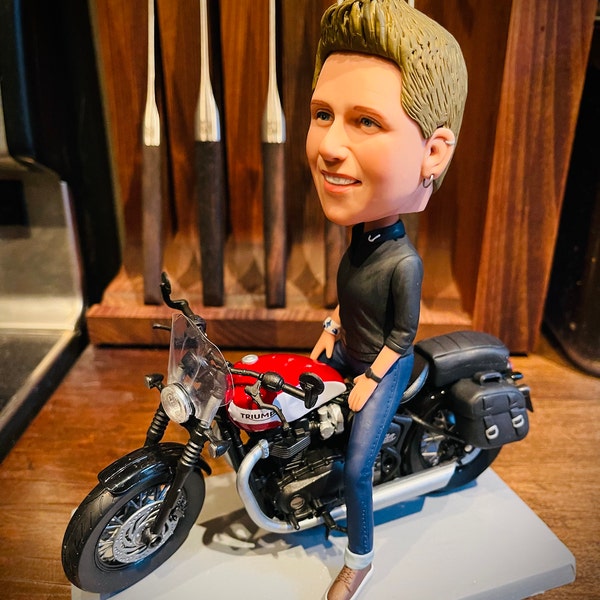 Custom Bobblehead on Motorcycle, Custom Racing Motorcycle Bobblehead ...
