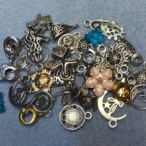 Fertility Goddess Charms, Mother Earth Charms, Pregnancy Charms, Woman ...