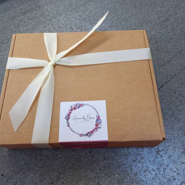 The Distraction Box Stress & Anxiety Relief Box Pick Me up Letterbox ...