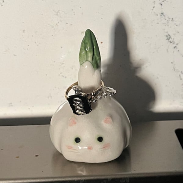 Bulb Vegetable Cat Ring Dish, Ceramic Onion Cat, Garlic Cat, Kitchen ...