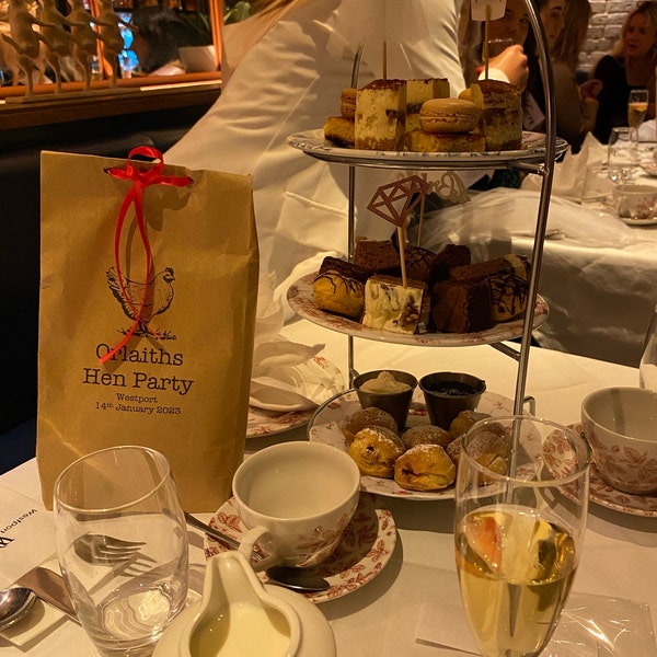 Personalised Gift Bags/ Hen Gift Paper Gift Bags With Ribbon. Wedding ...