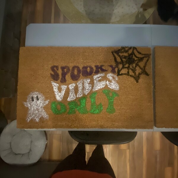 Spooky Season Doormat, Doormat Stencil, Halloween Stencil, Arts and ...