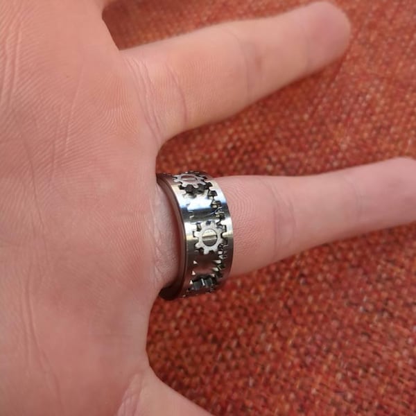 Silver Gear Spinner Ring - Stainless Steel Men's Gear Ring, Gearhead ...