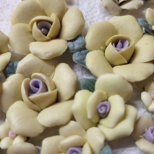 Assorted Porcelain Roses, Mixed Colors and Sizes - Etsy