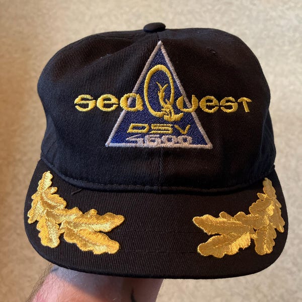 Seaquest DSV Pin Button "shark" - Etsy