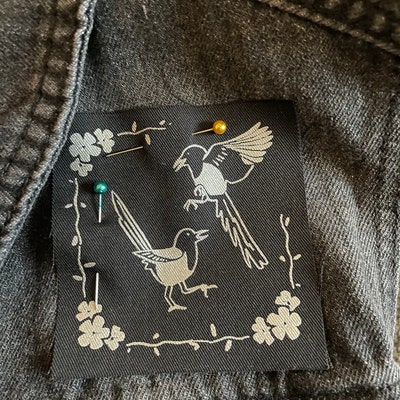 Two for Joy Silver Screen Print Fabric Patch 8x8cm Goth, Magpie Lover Gift, Punk, Bird Lover ...