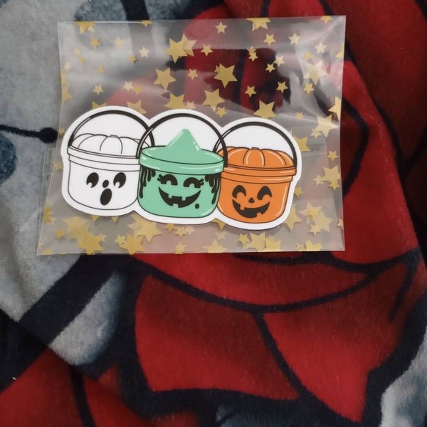 Ghost Decal | Ghost Vinyl | Spooky Decal | Halloween Decal | Halloween ...