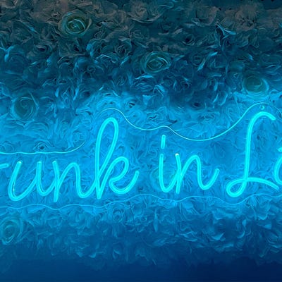 Angel Wings and Halo Neon Sign Custom, Angel Wings Neon Sign, Party ...