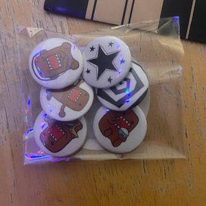 Domo Pins 4 Piece 1 Inch Button Pin Set Comes With Freebies Please Read ...