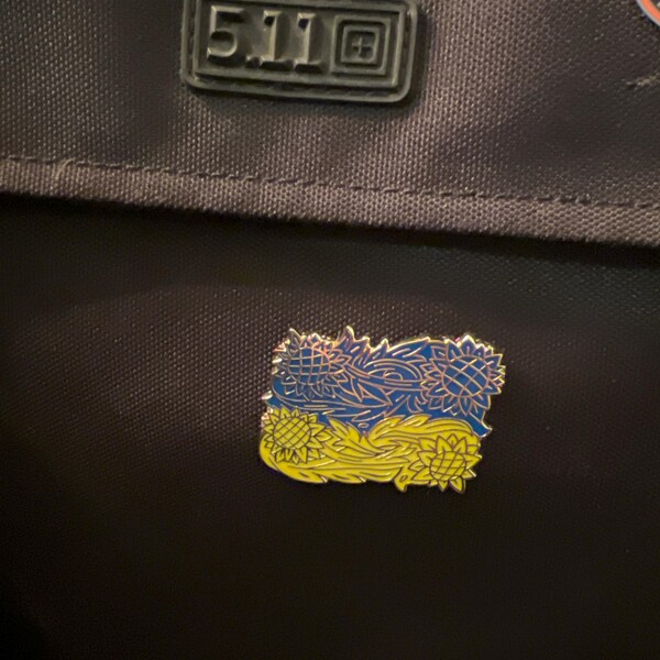 No One is Treading on You, Sweetie Sticker XL - Etsy