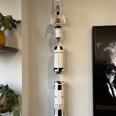 Wall Mounting Kit for Displaying Apollo Saturn V Rocket - Etsy