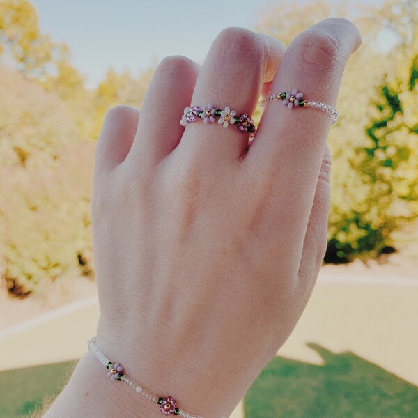 Cute Beaded Bracelet / Pastel Beaded Rings / Colorful Beaded Rings ...