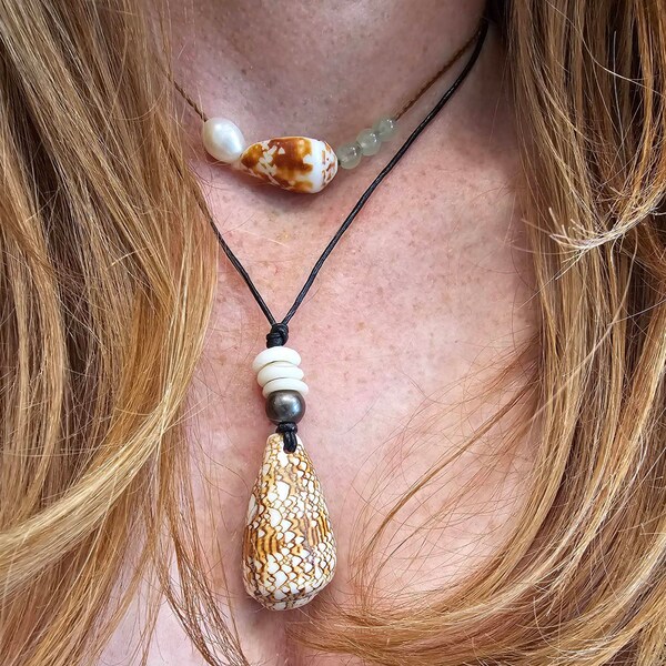 Hawaii Sunrise Shell Necklace, Niihau Shell Jewelry, Laiki Shells ...