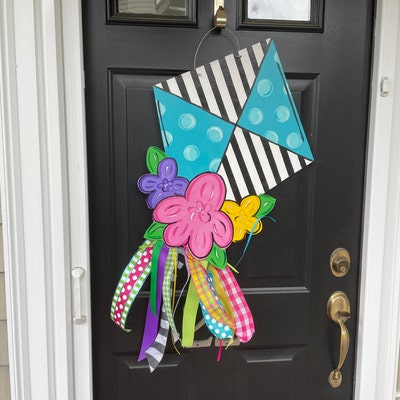 Kite Kite Wreath Kite Door Hanger Spring Wreath Wood Cutout Flower ...