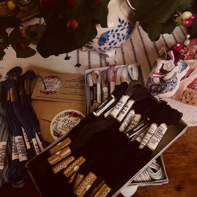 Cute Otter Embroidery Pattern Thread Painting Pattern PDF - Etsy