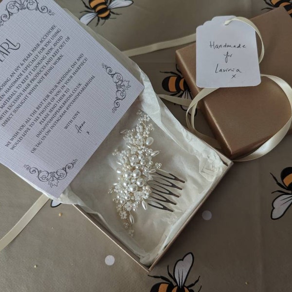 Abigail Comb, Pearl Bridal Hair Comb, Wedding Hair Accessory, Hairpiece ...